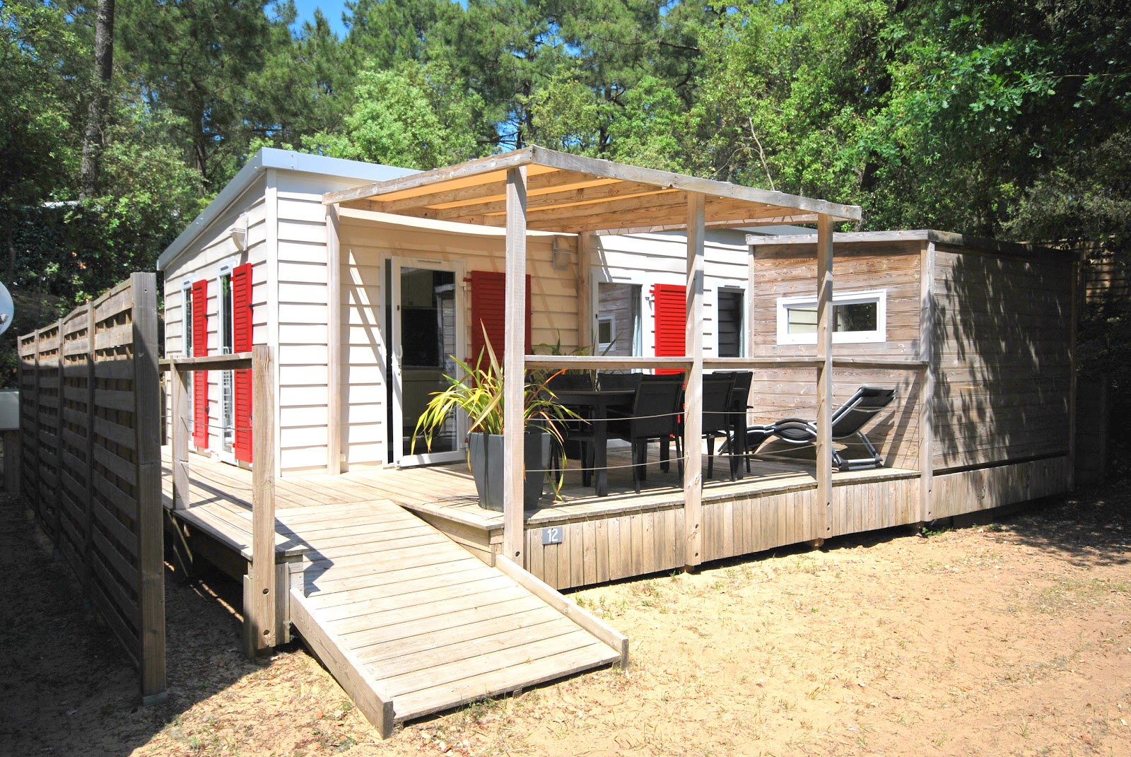 Le Clos des Pins Camping | Campstar